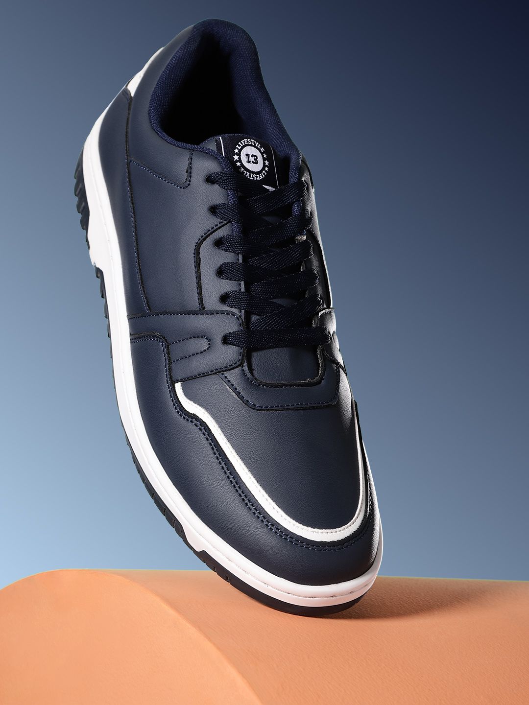 HRX by Hrithik Roshan Men Club Classic Everyday Sneakers – Myntra ...