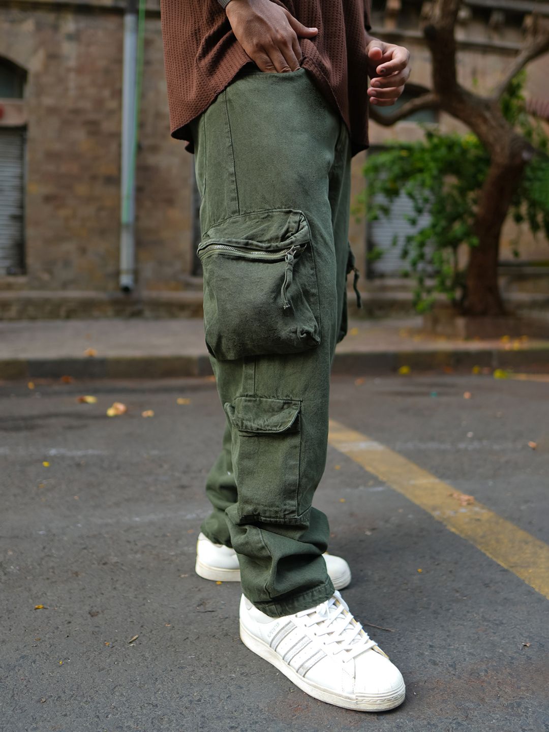 Powerlook Men Baggy Fit Mid Rise Clean Look Light Fade Cotton Denim Ca ...