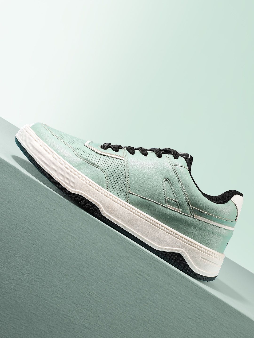 HRX by Hrithik Roshan Women Club Classic Sneakers – Myntra International
