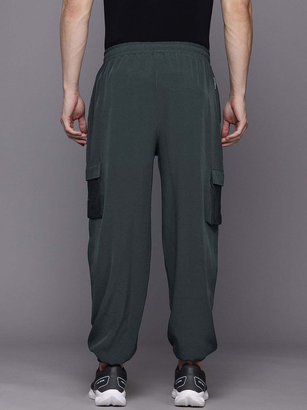 HRX by Hrithik Roshan Men Lifestyle Cargo-Style Joggers – Myntra ...